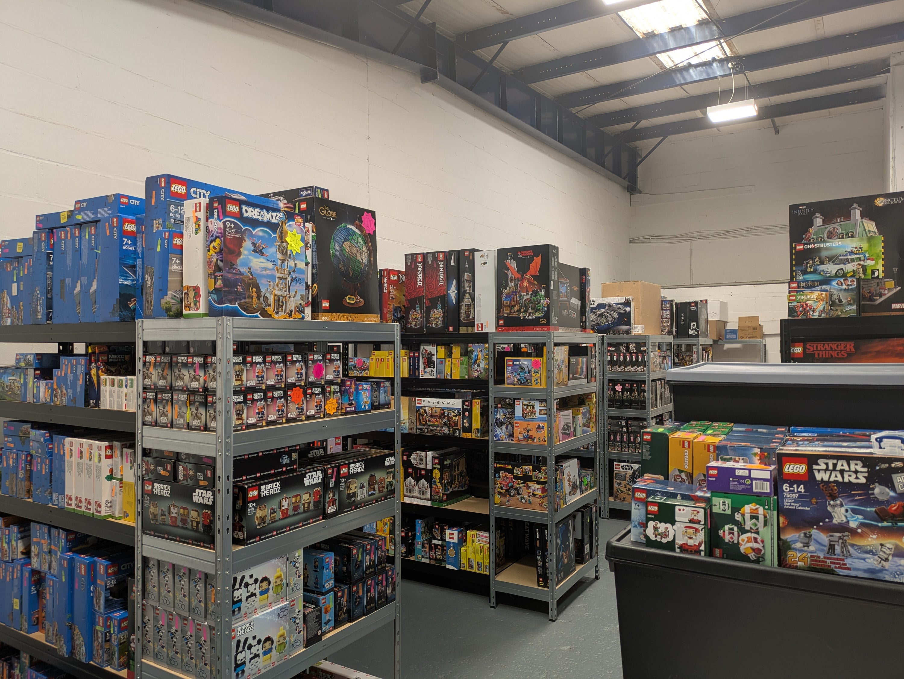 Toneilbricks.co.uk | Rare and Retired LEGO sets – Toneil Bricks